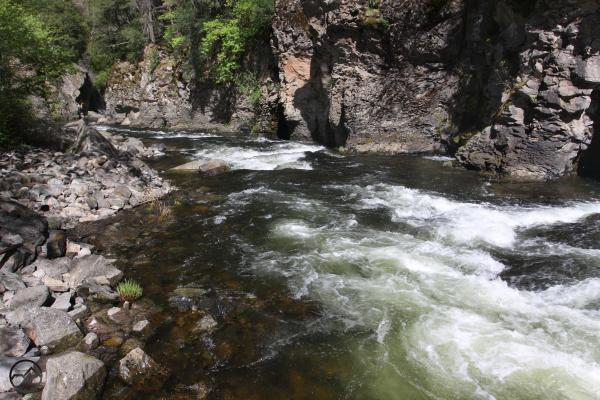 Box Canyon Trail | Hike Mt. Shasta