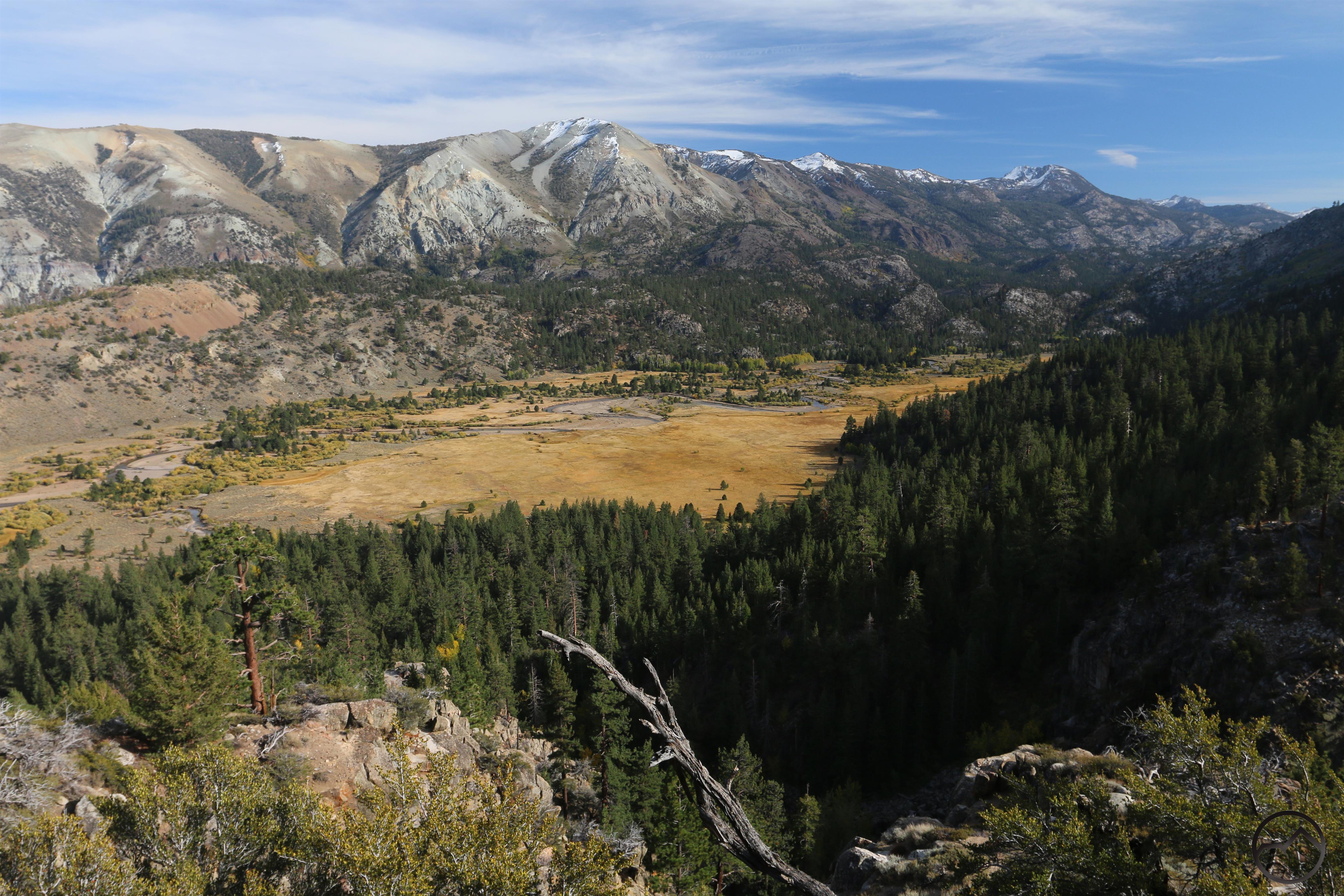 Range Of Light: Autumn Leaves And Sunsets In The Eastern Sierra | Hike ...
