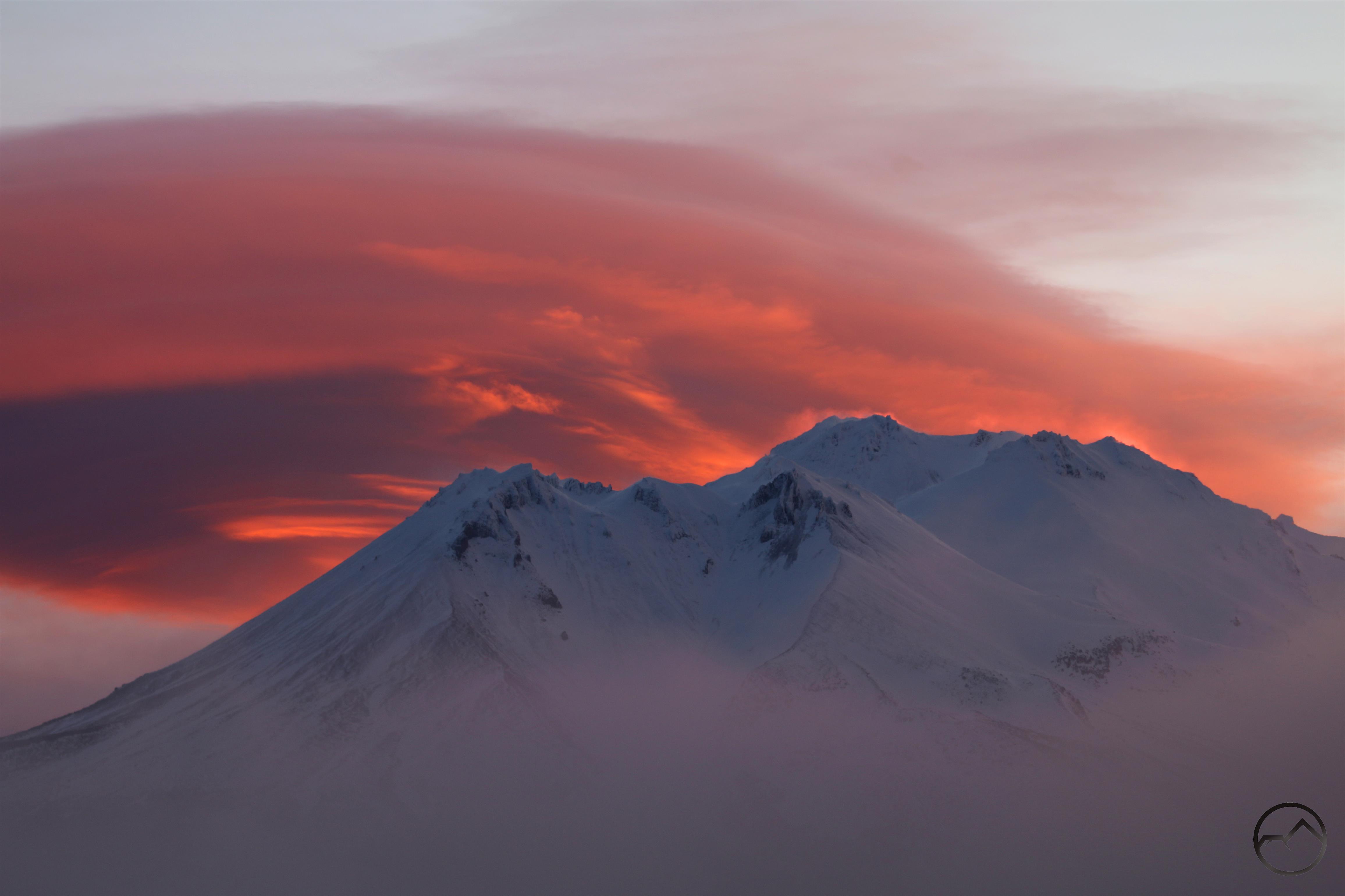Mount Shasta On A Foggy Lenticular Morning | Hike Mt. Shasta