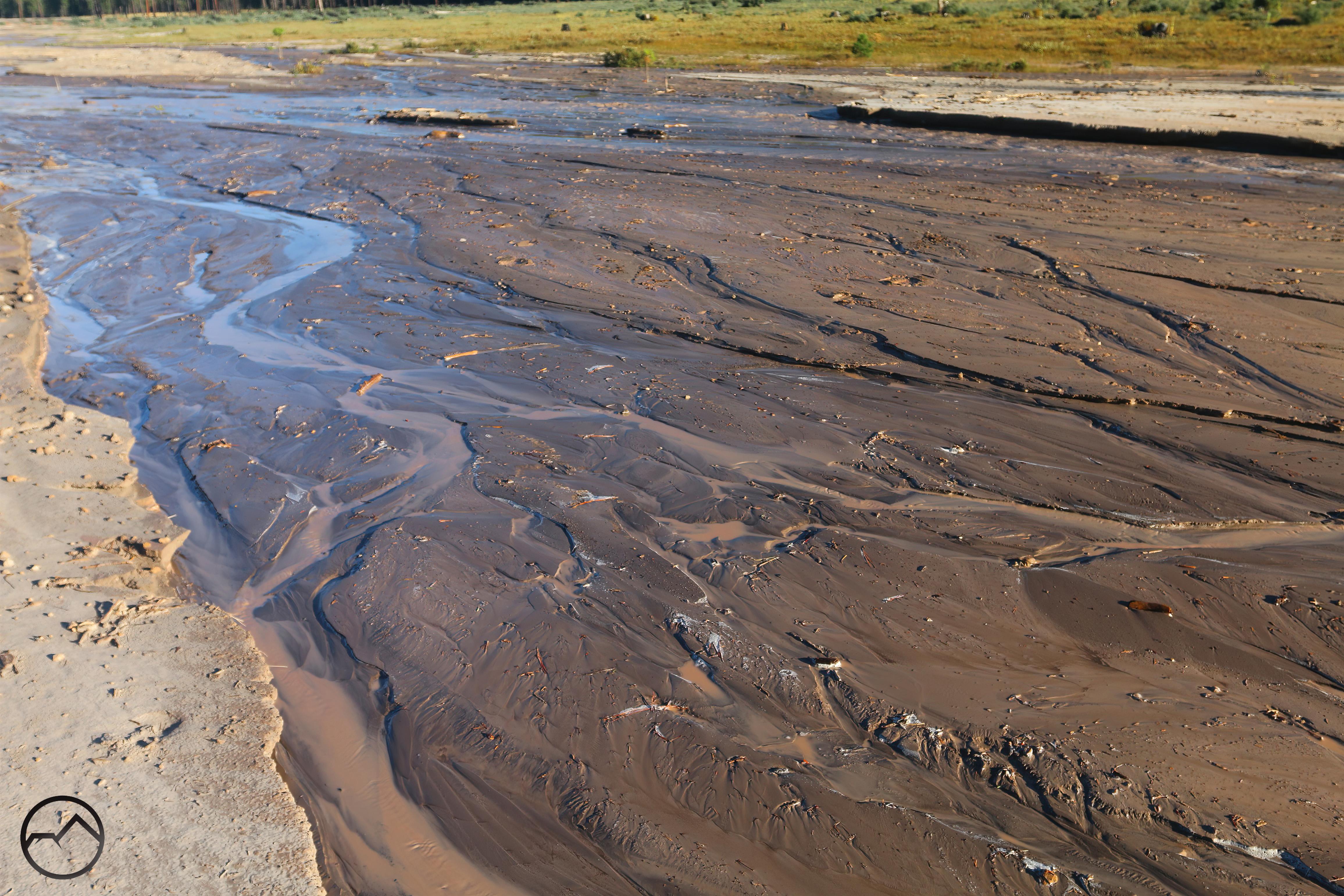 The Rise And Fall Of Mud Creek Pt. I | Hike Mt. Shasta